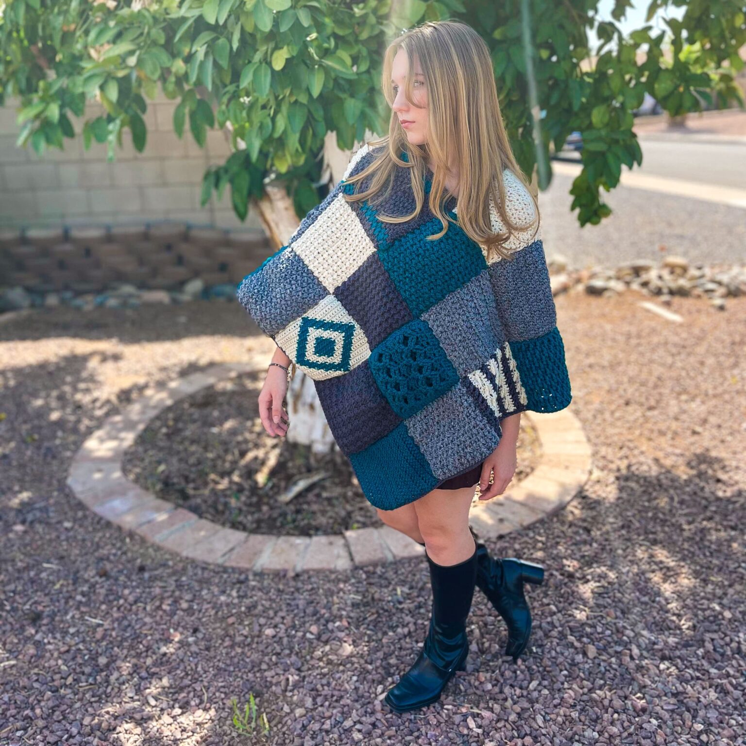 Granny Square Sampler Poncho | Crochet Pattern PDF | Itchin' for some ...