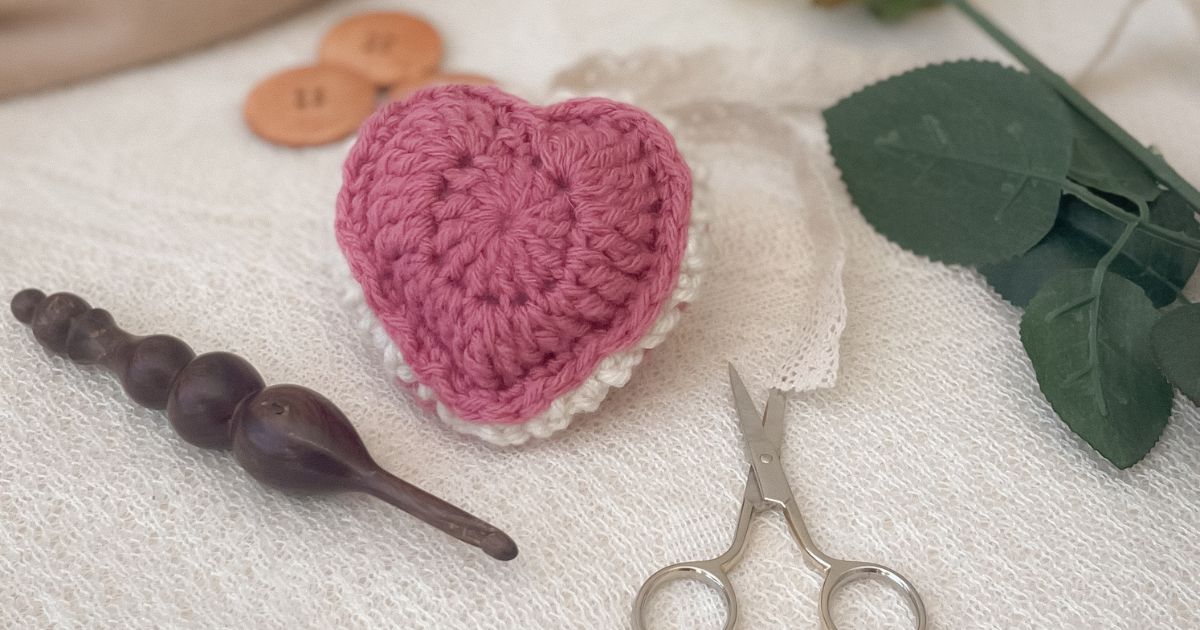 Puffed Crochet Heart Pattern – Fast, Easy, & Giftable
